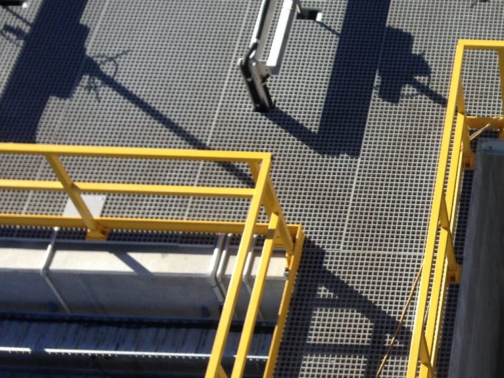 High-Quality FRP GRP Fibreglass Mesh Gratings - Durable, Anti-Skid, and ...